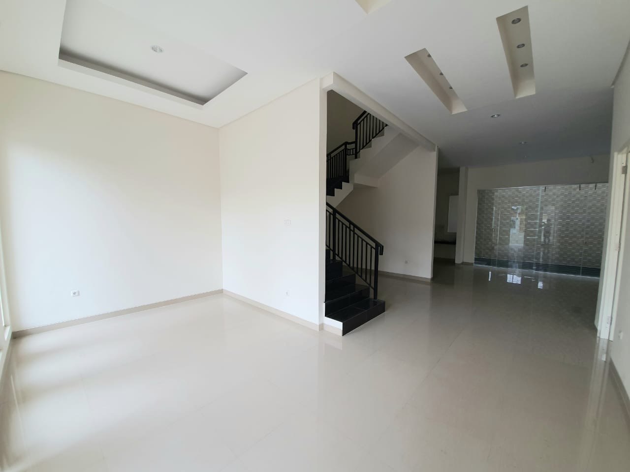Dijual Rumah Mewah Minimalis di Kawasan Manyar Jaya Surabaya Timur | A ...